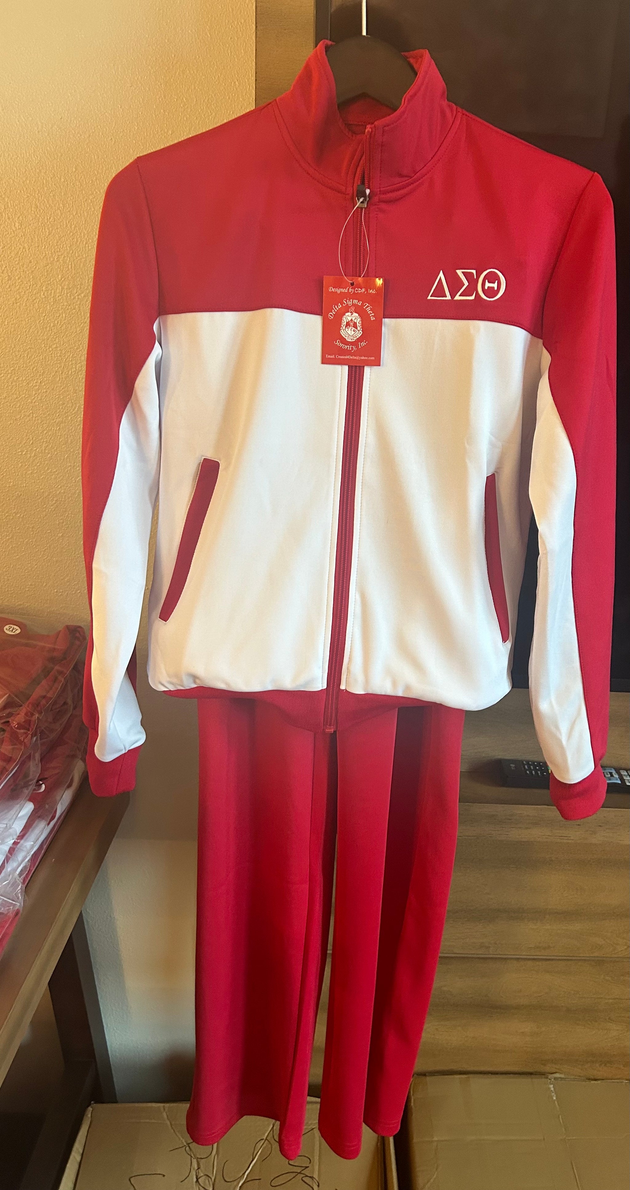 Delta Sigma Theta Paraphernalia – CDF, Inc