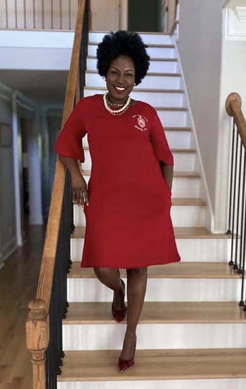 A Delta Dress with a flare sleeve – CDF, Inc